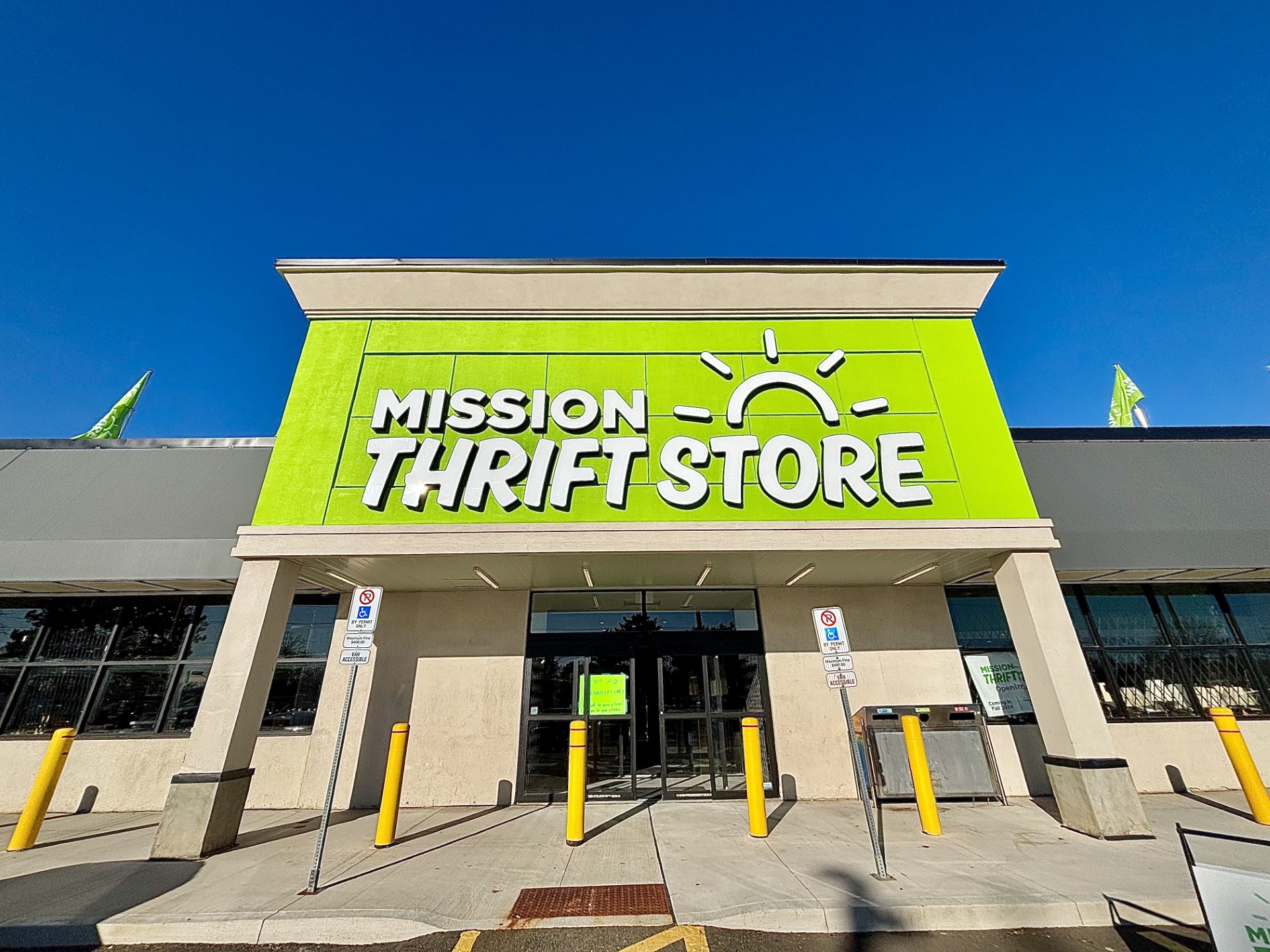 Stores - Mission Thrift StoreBurlington Store